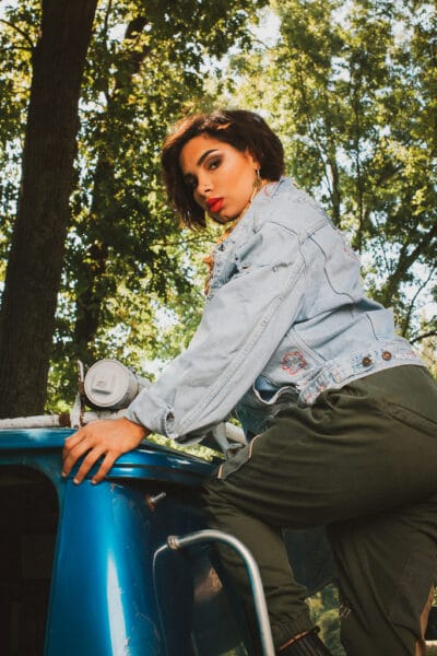 The Basic High Life of Mundane People | Mundane