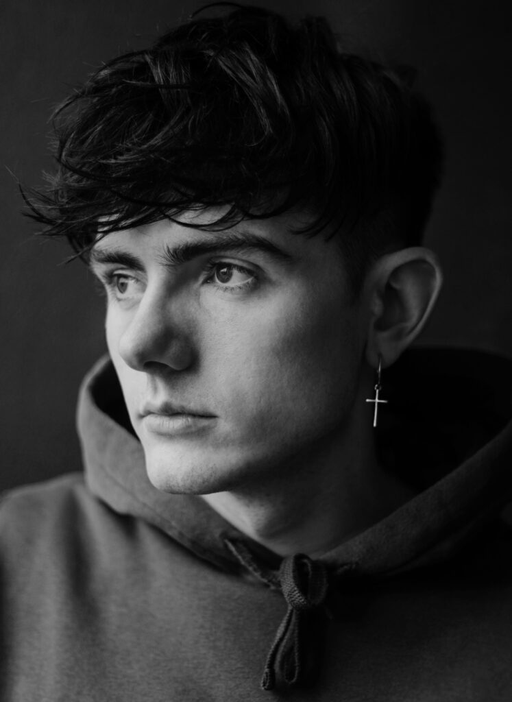 Rising Irish Talent Braynin Drops His Debut Single "Too Late" | Mundane