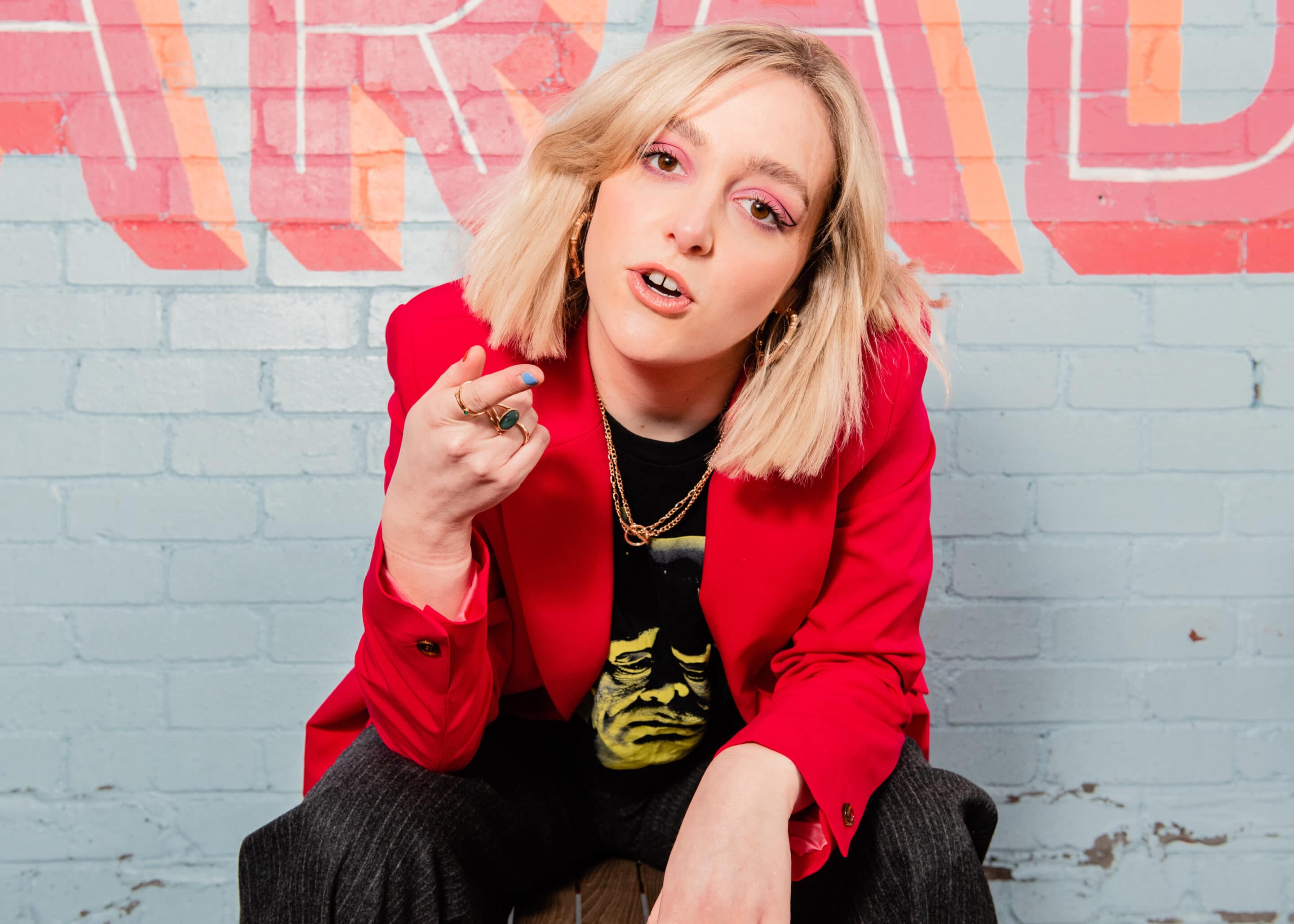 London's Flo Gallop drops Fun and Flirtatious New Track "Can't Be ...