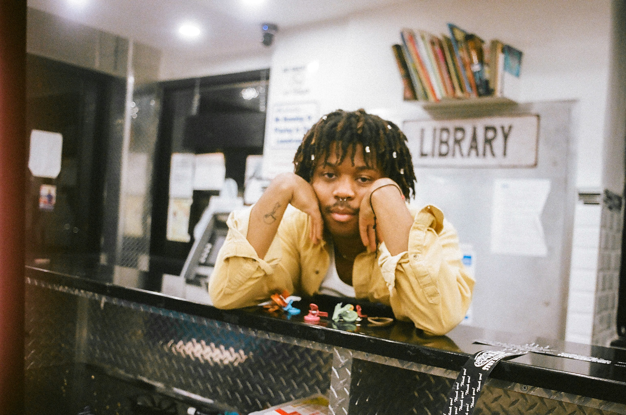 GENRE-DEFYING BROOKLYN ARTIST KEVIN HOLLIDAY RELEASES NEW FUNKY 6-TRACK ...