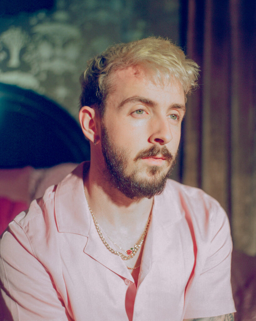 Cruise Ship Singer Turned Indie R&B Star: Alex Slay Drops “Deep End ...