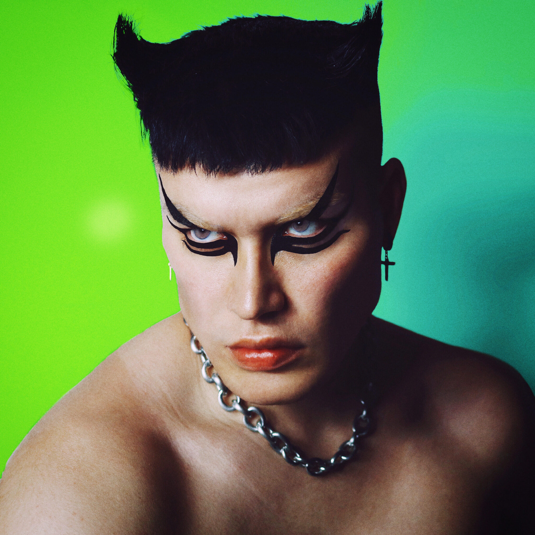 NYC Artist Josh Lumsden Drops New Video “Love Me Back” | Mundane