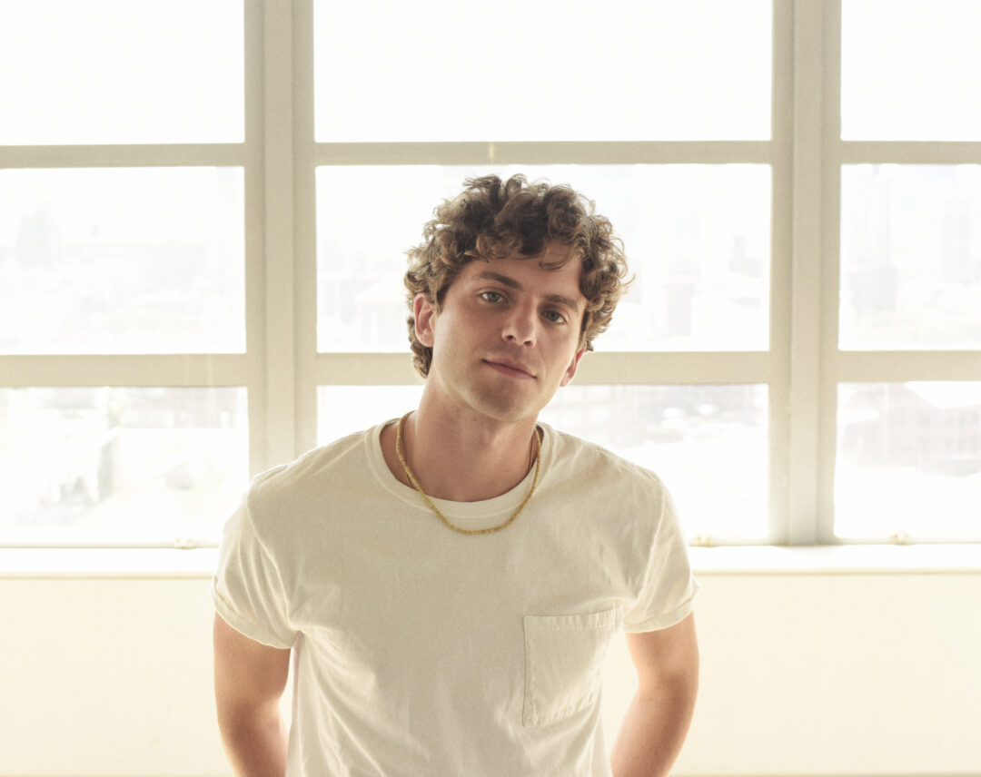 Indie-pop singer, songwriter and producer Mark Ambor Drops next single ...