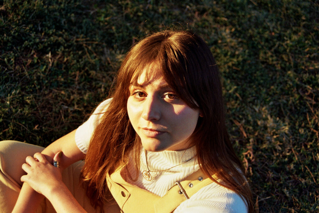 Dream-Pop Artist Grace Kay talks panic attacks, lifelong friends, and ...