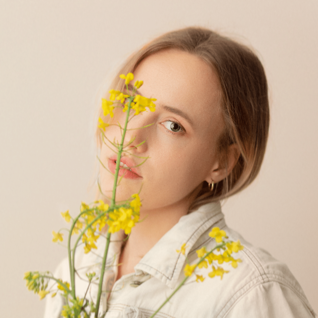 Dutch singer-songwriter Wyke van Weelden Drops New Video “Take Me Where ...