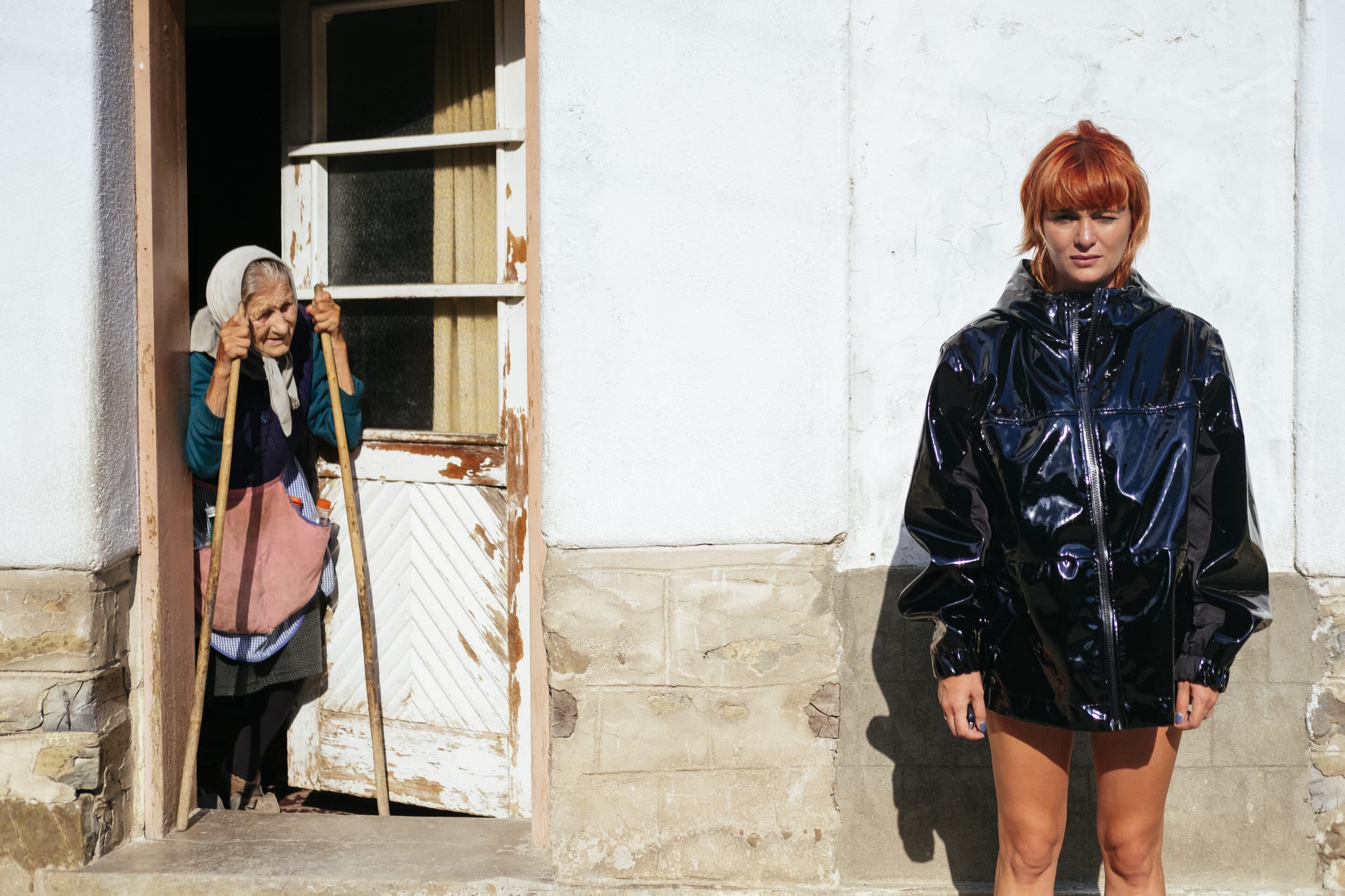 Ruth Koleva Feels connected on hazy, soulful gem 'Beyond Borders ...