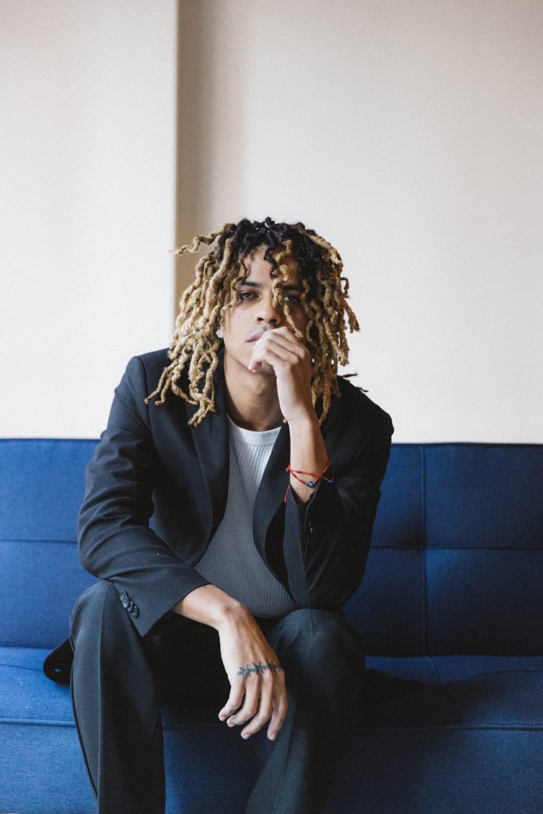 GARZI EMBRACES THE “MESS” IN NEW ALT-EMO SINGLE FEATURING KELLIN QUINN ...