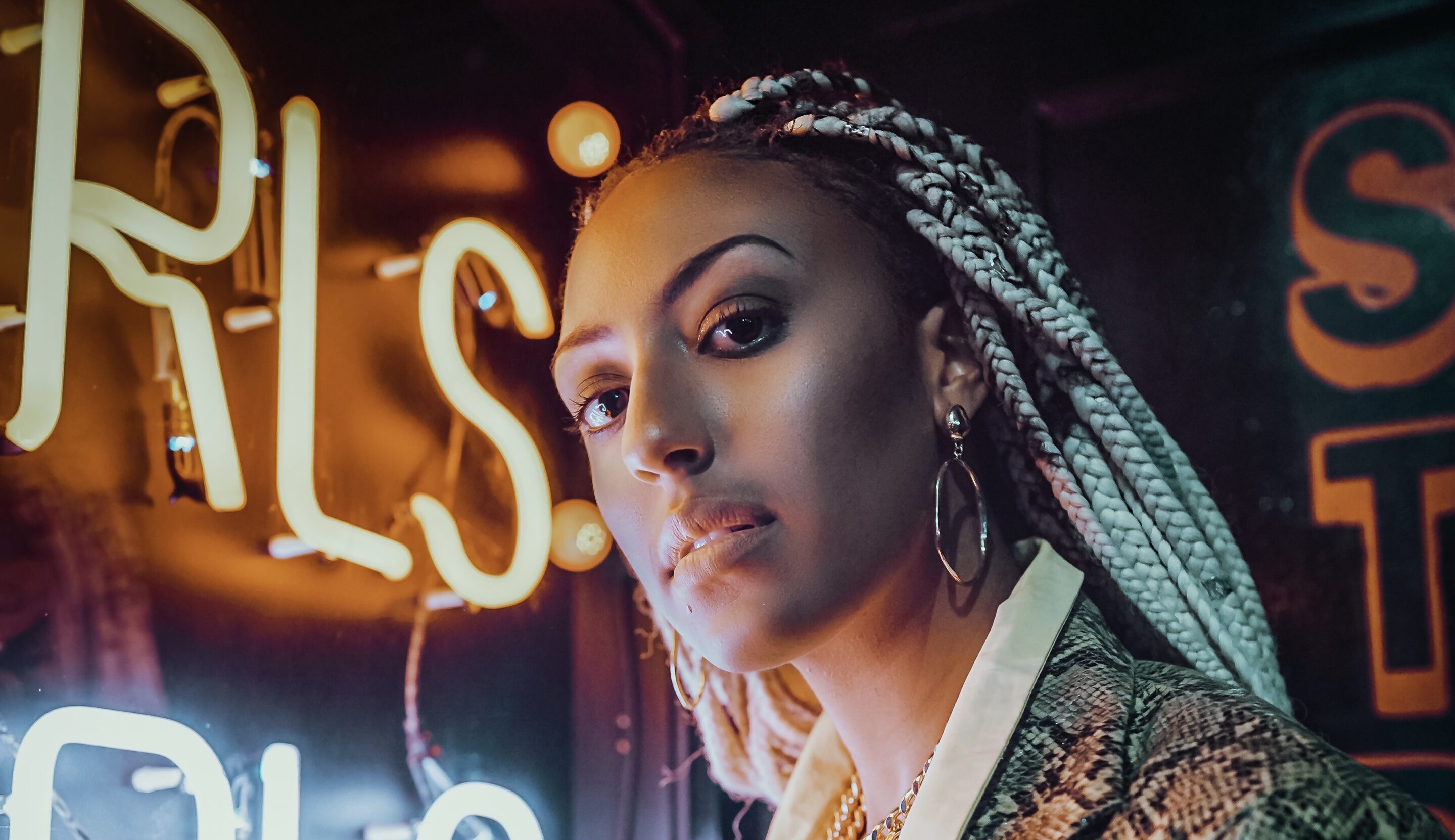 London R&B Artist Tana Gets Into a Whole Ritual With Next Track | Mundane