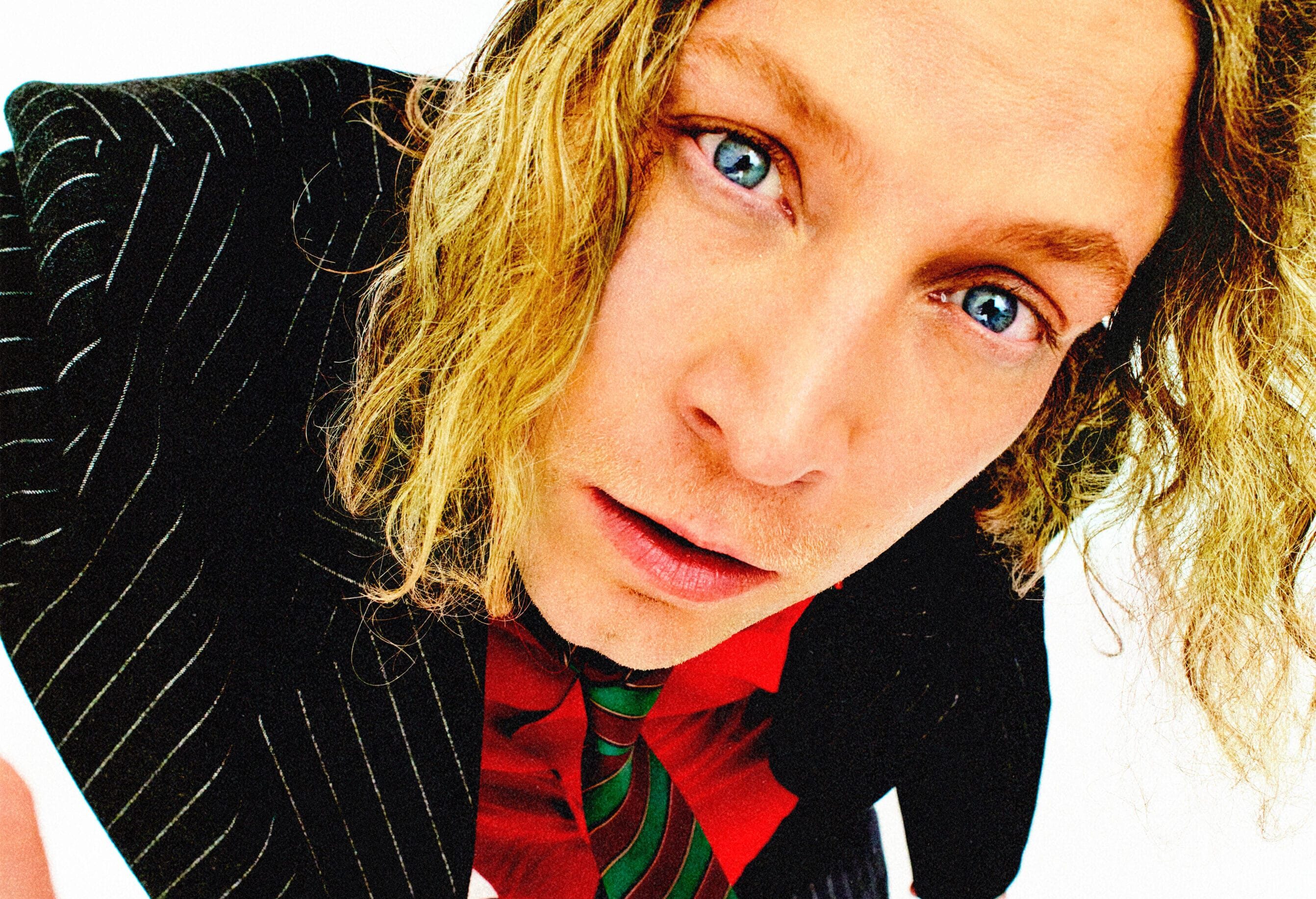 Brother Leo Talks Track ‘Hello Life’ From New Record ‘PoP Life’ | Mundane