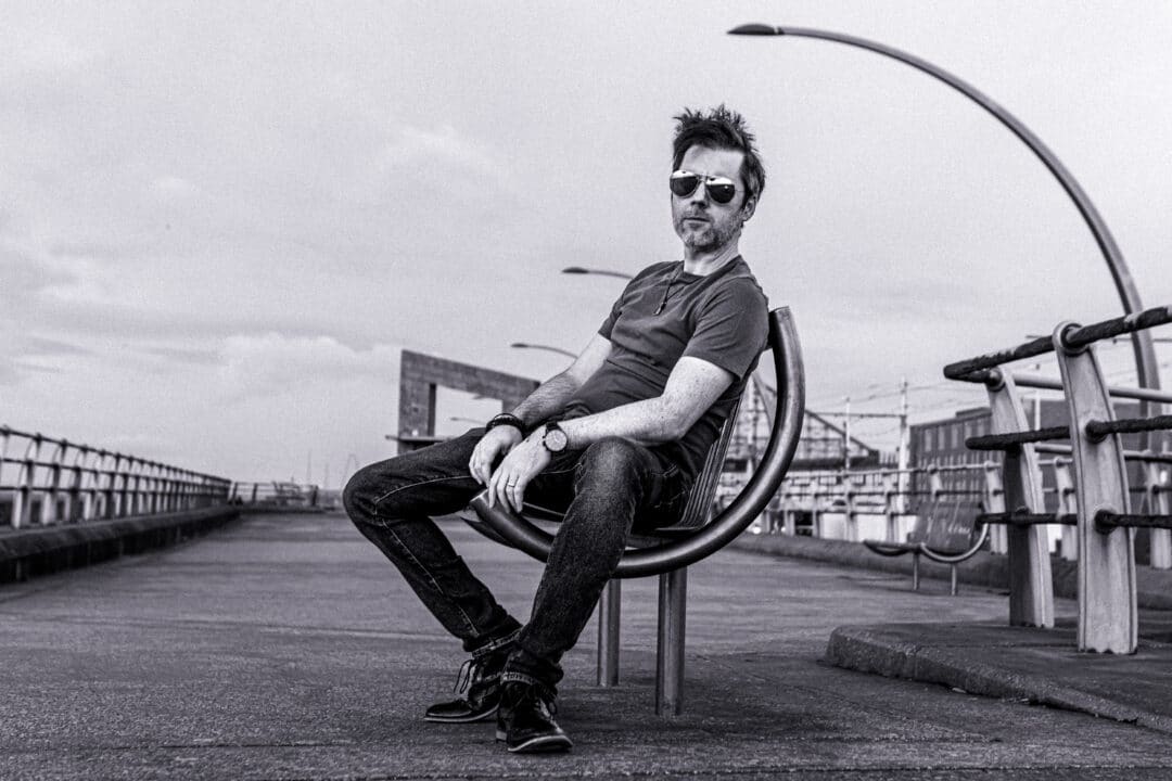 STARSTRUCK RUNNER UP & Freddie Mercury Impersonator ROB LEA ANNOUNCES ...