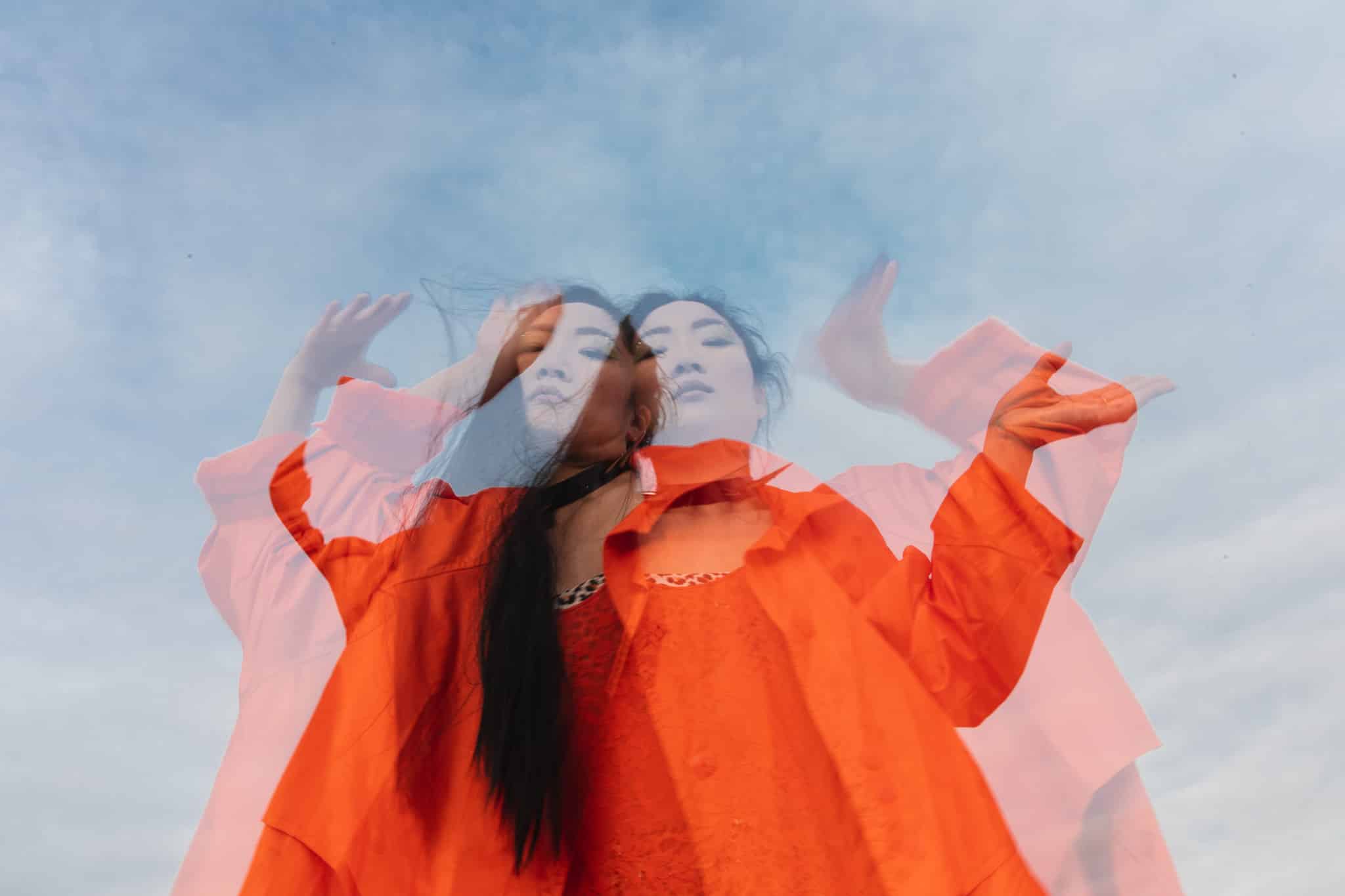 KAYE TAKES HER FUTURE INTO HER OWN HANDS WITH NEW TRACK “LIFELINE ...