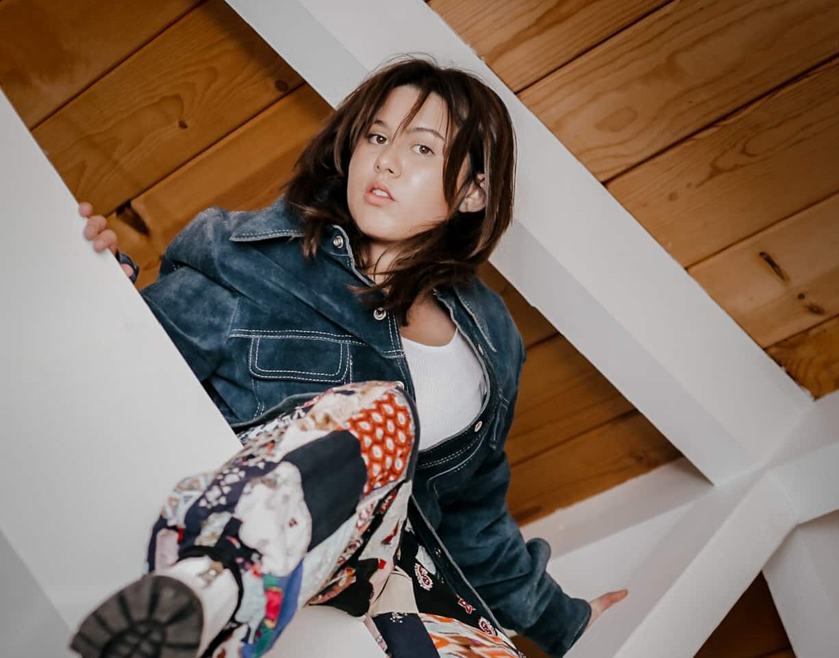 MORGEN WANTS YOU TO STOP TELLING HER WHAT TO WEAR IN NEW SINGLE “MOM ...