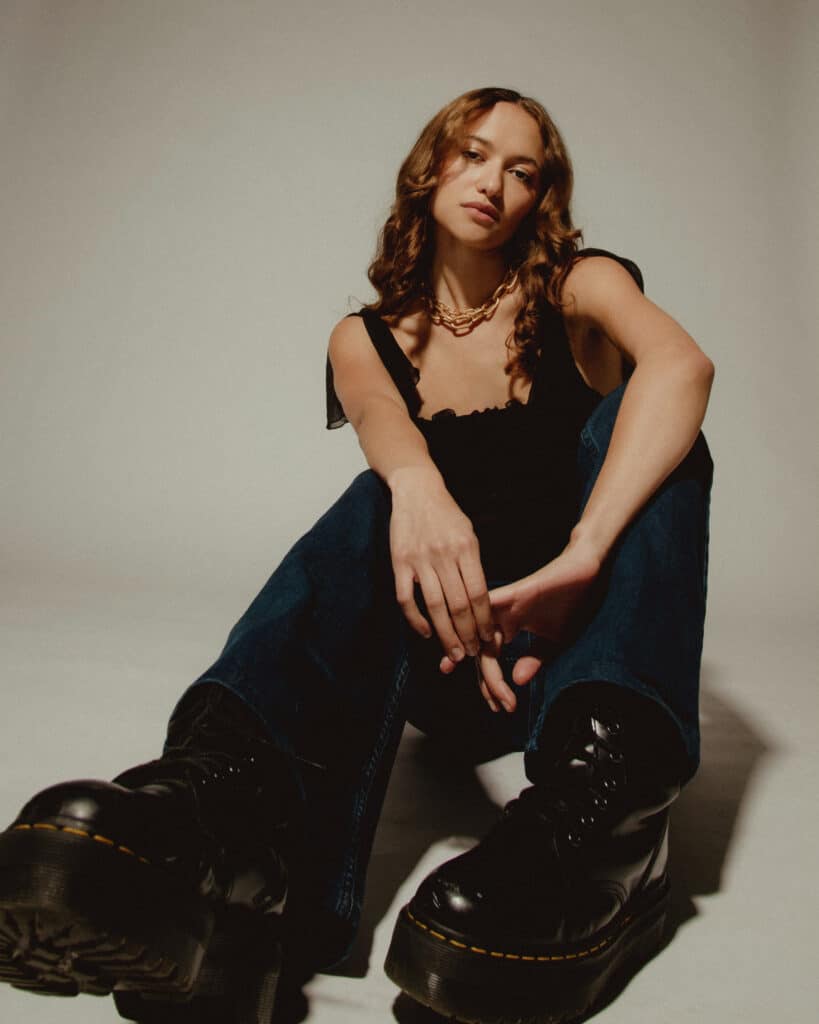 Brooklyn-based model, singer, songwriter, and TikTok viral astrologer ...