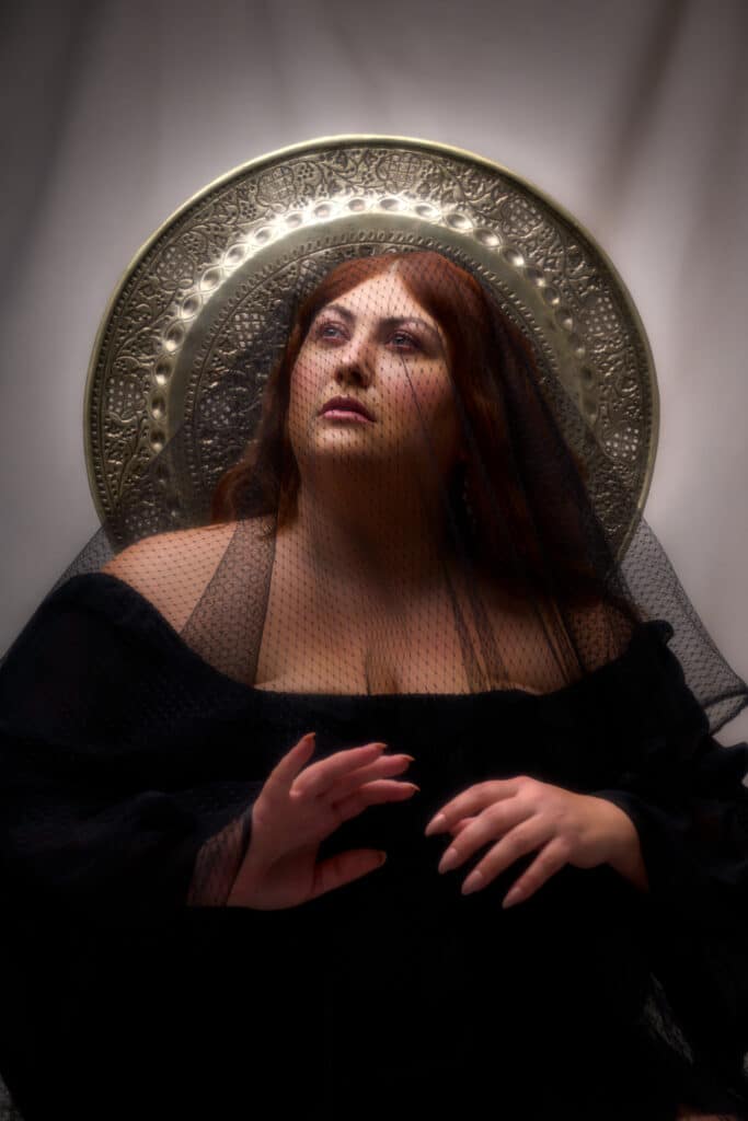 Exclusive Editorial: Twin Peaks Actress Joy Nash Tells MUNDANE about her role in Twisted Sisters ...