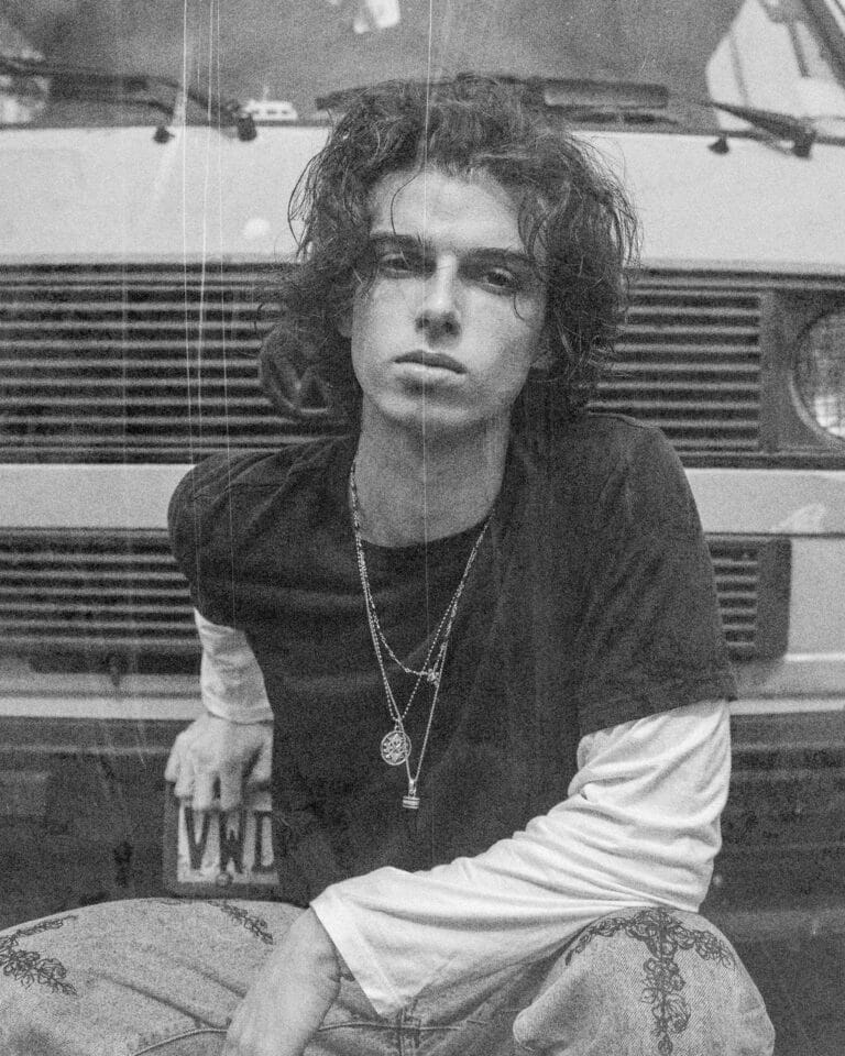 DIGITAL COVER: Mehro Announces Music Video For 'Exploding' & Upcoming ...