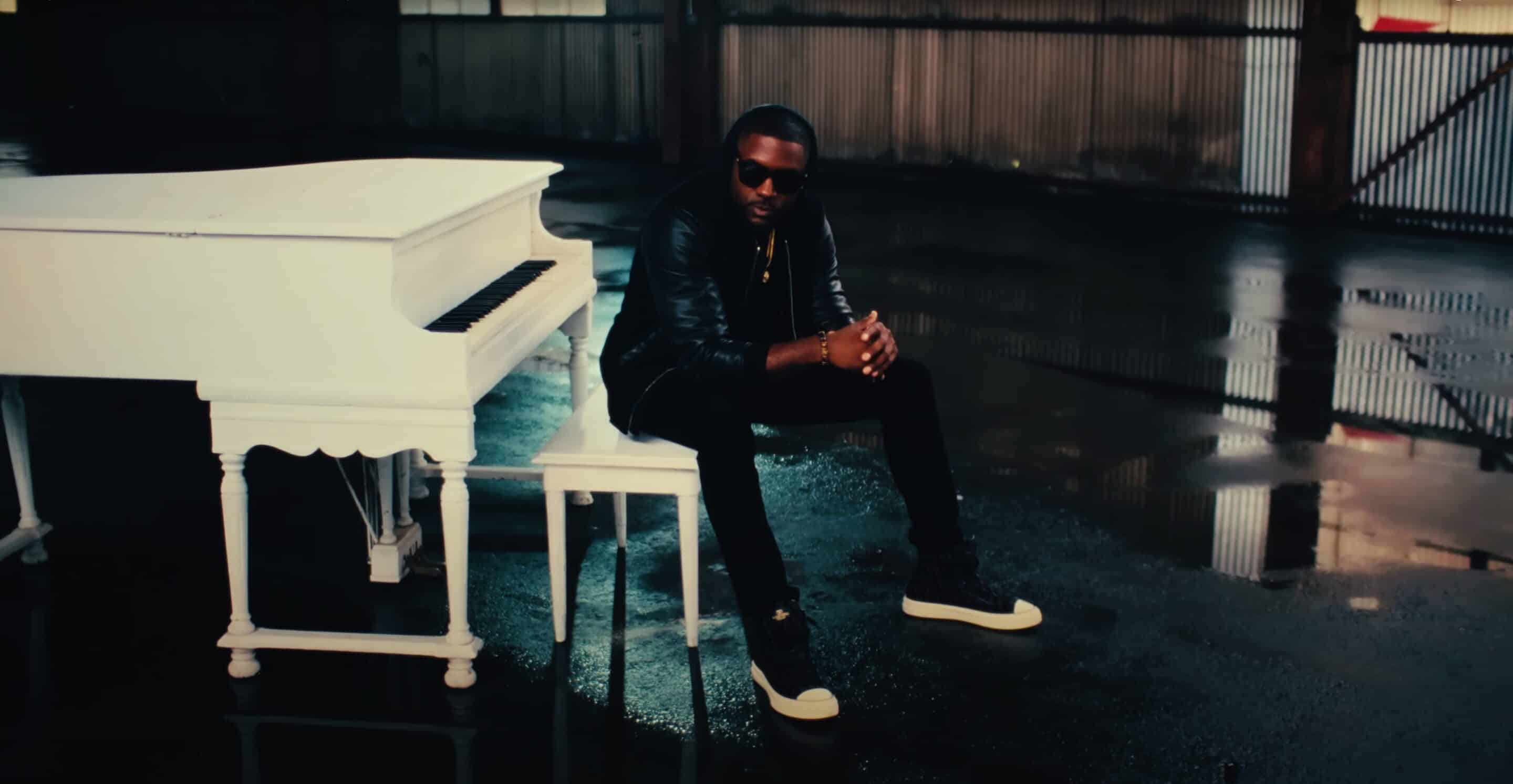 Exploring the Emotional Landscapes of Vi City's Latest EP, Hotels and ...