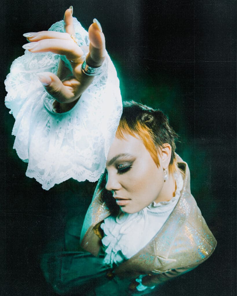 ALTERNATIVE POP ARTIST LXANDRA ANNOUNCES IMMERSIVE EP MIGHT NOT WANNA ...