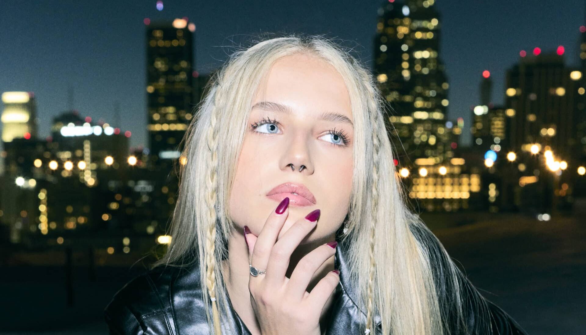 Artist & Actress Indi Star Talks New Single 'Hurt A Little' & Staying ...