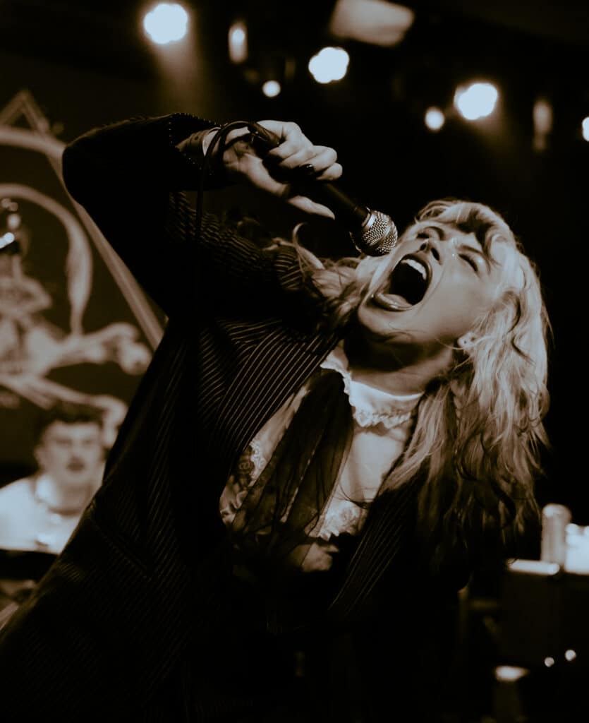 Scowl's Kat Moss Goes Deep and talks latest EP Psychic Dance Routine ...