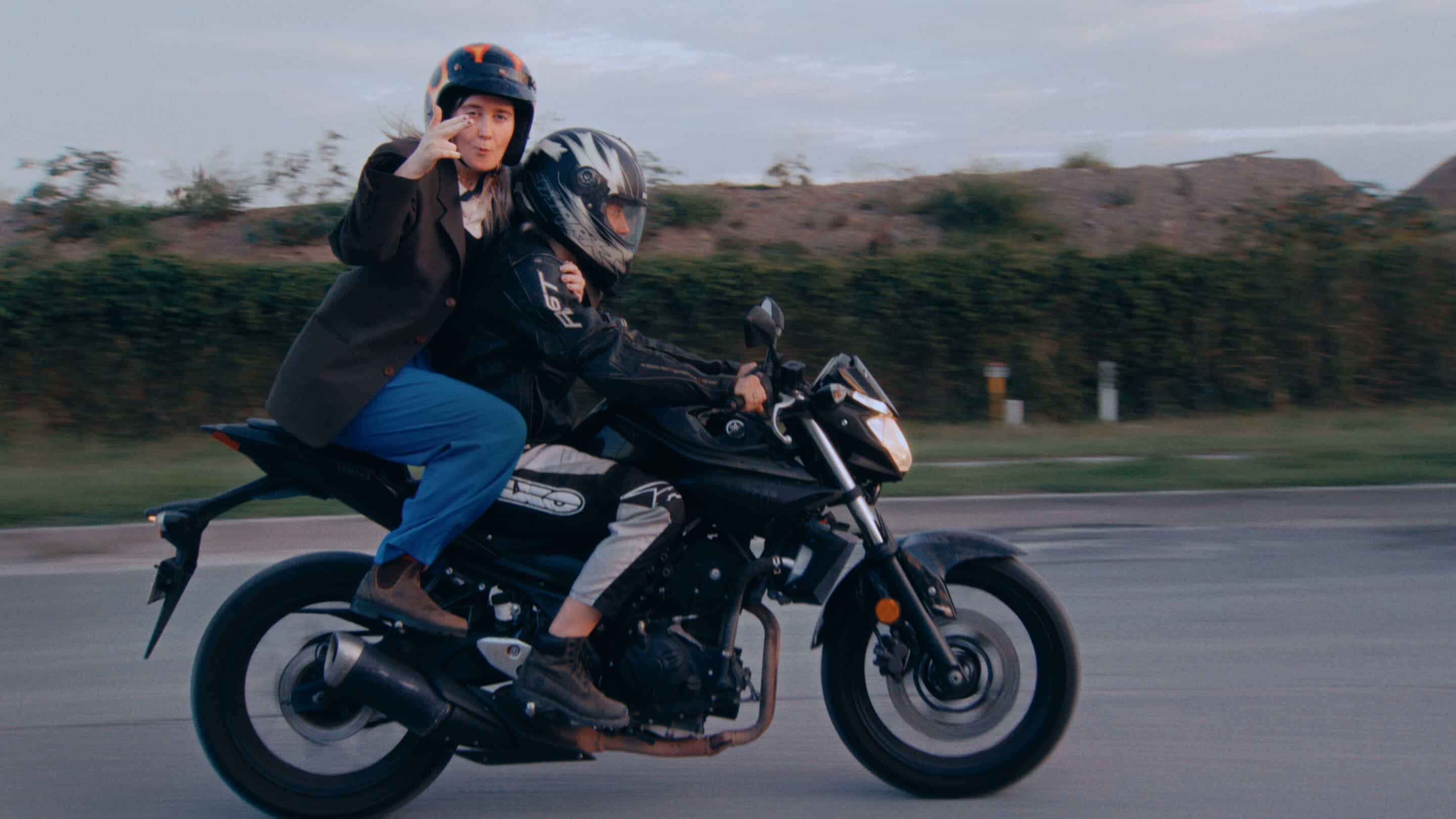 Australia indie-pop riser Asha Jefferies announces her debut album 'Ego ...