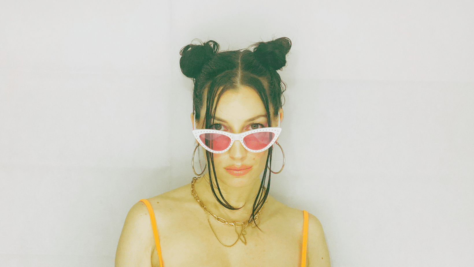 Singer-songwriter TYYA B Takes Flight with sensual & bubble-dreamy RnB ...