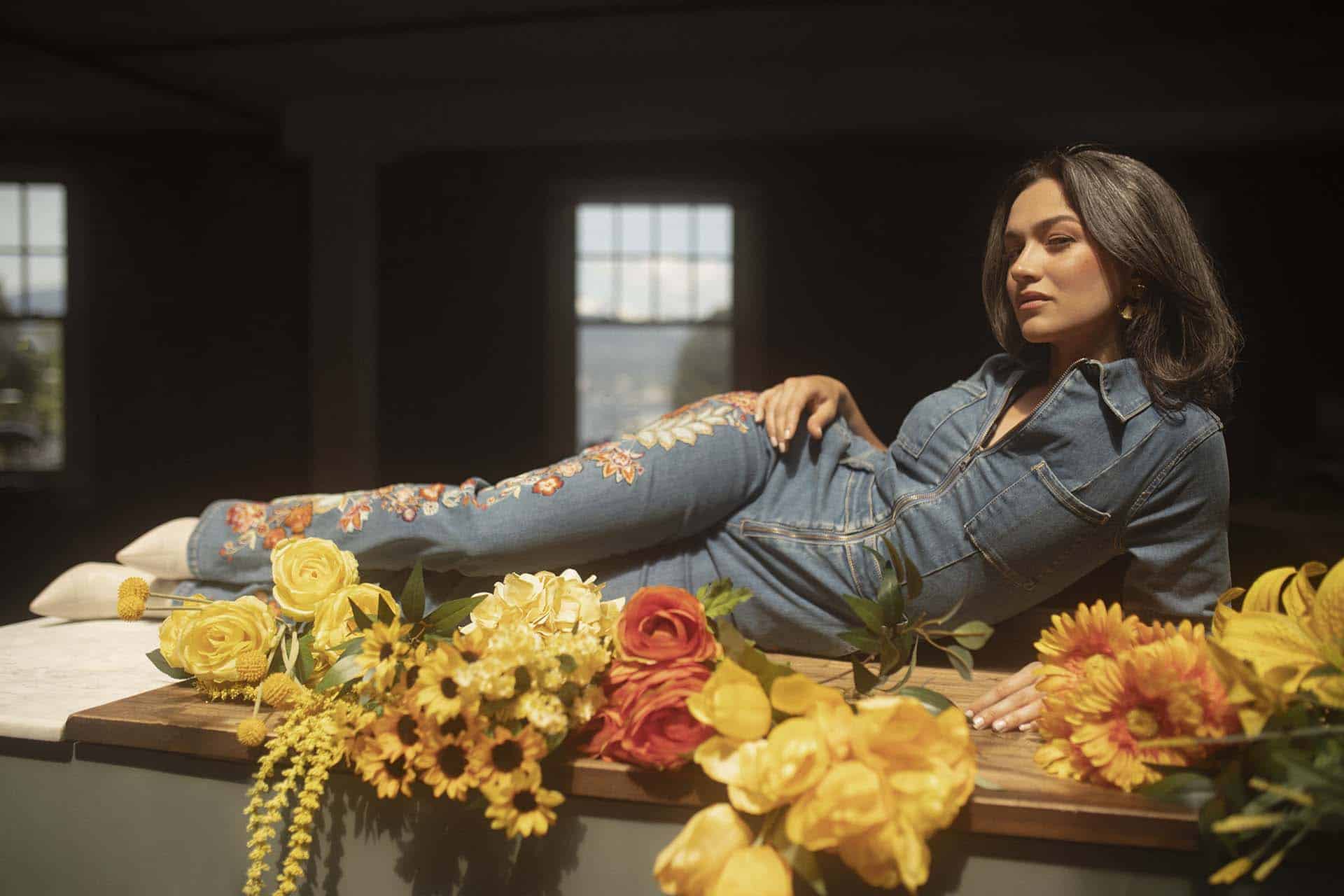 KRISTIN CARTER UNLOCKS A MESMERIZING VISUAL JOURNEY OF SELF-DISCOVERY ...