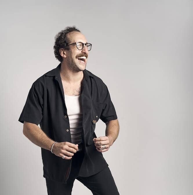 New York City comic, actor, and writer Ian Fidance Drops Debut Special ...