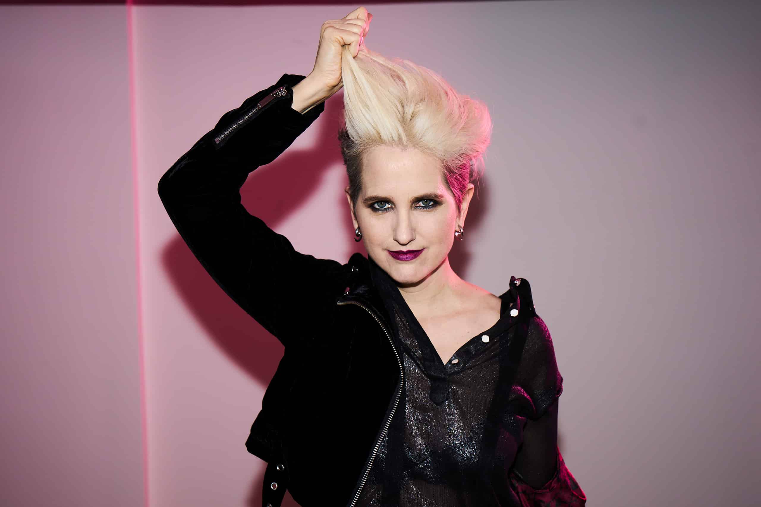 NYC’s eclectic artist, Singer-Songwriter, actor and enviromentalist ...