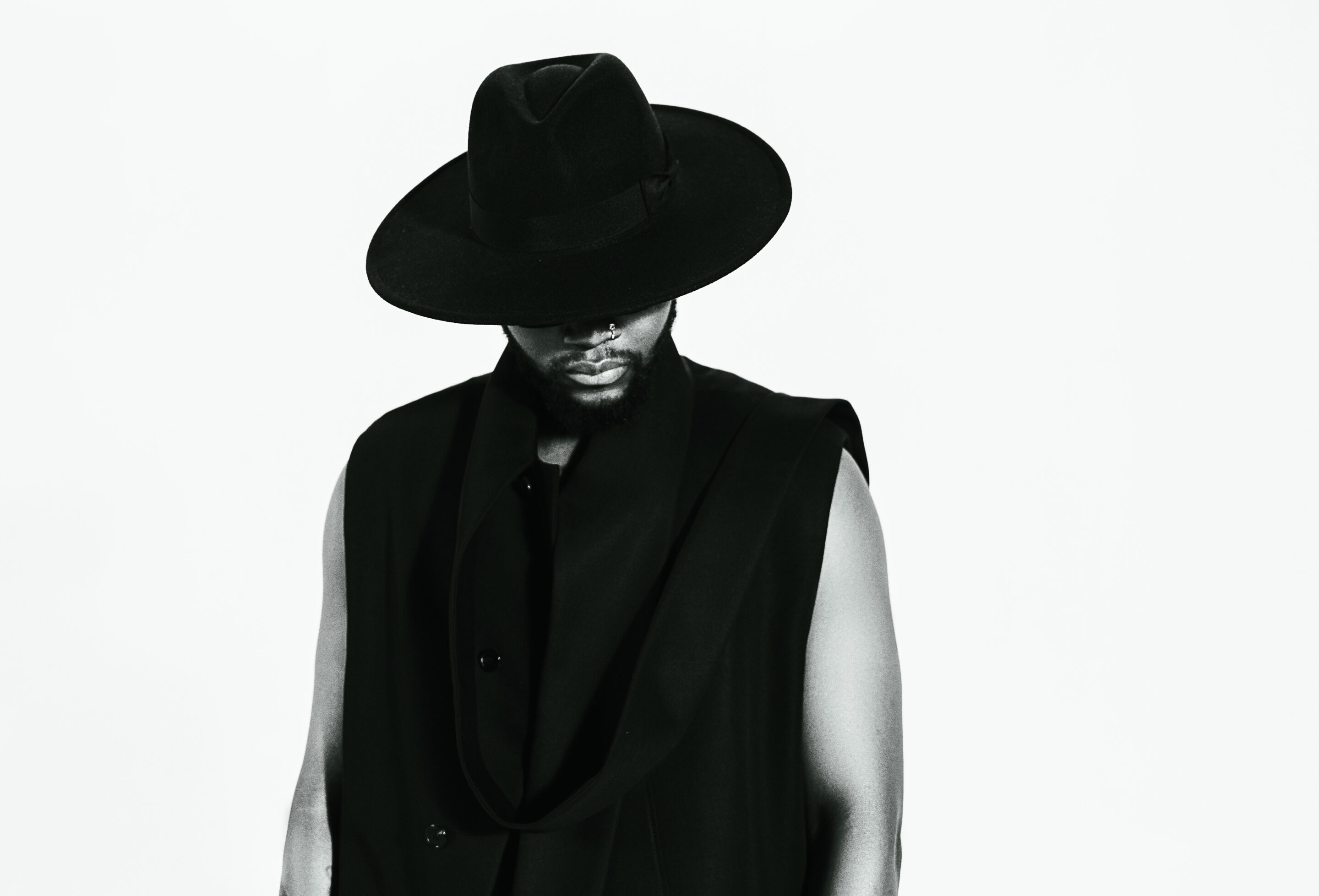 Global music superstar Kizz Daniel continues his journey with 'Vado at ...