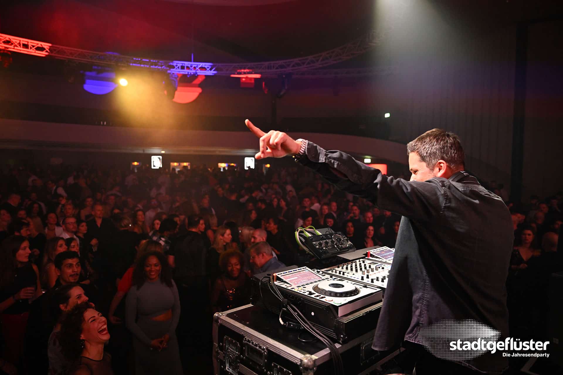 Swiss DJ Aleno Makes His Debut With renowned Italian producer giacca ...