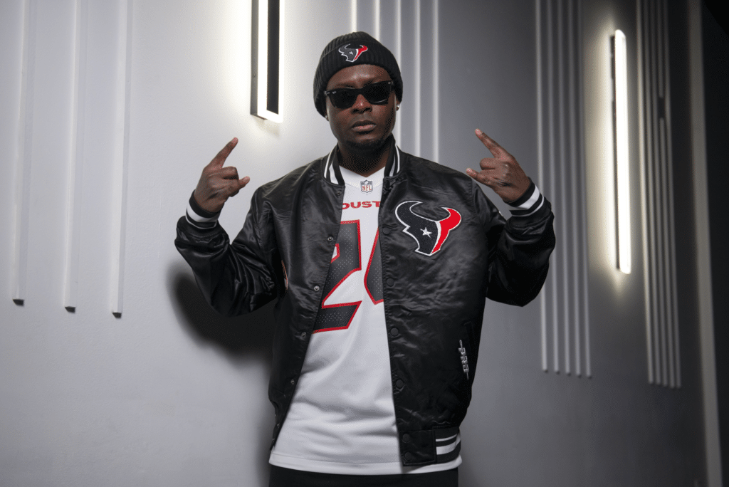 DJ ANARCHY DROPS NEW BANGER ‘LET ME SEE IT’ WITH CLIASSY FP, FT PEE ...