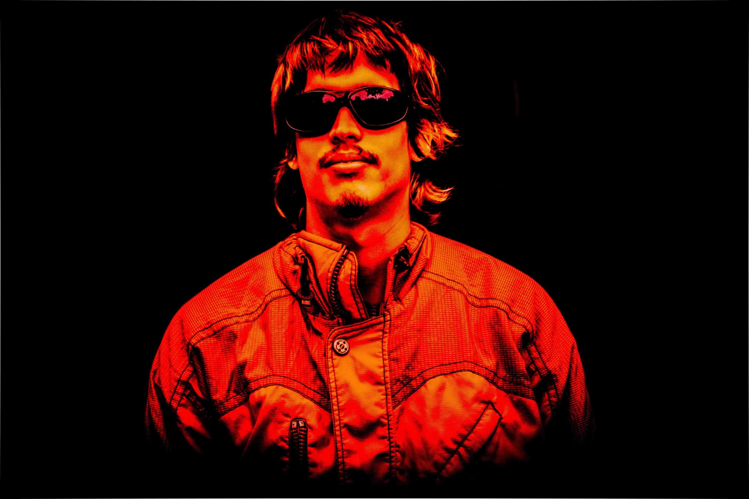 Exclusive Premiere: MONCHMONCH Balances Brutality and Grace on “Coisa ...